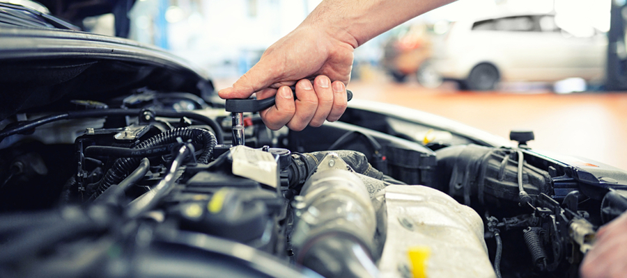 EU-kontroll: En komplett guide (pris, sjekkliste, hyppighet)